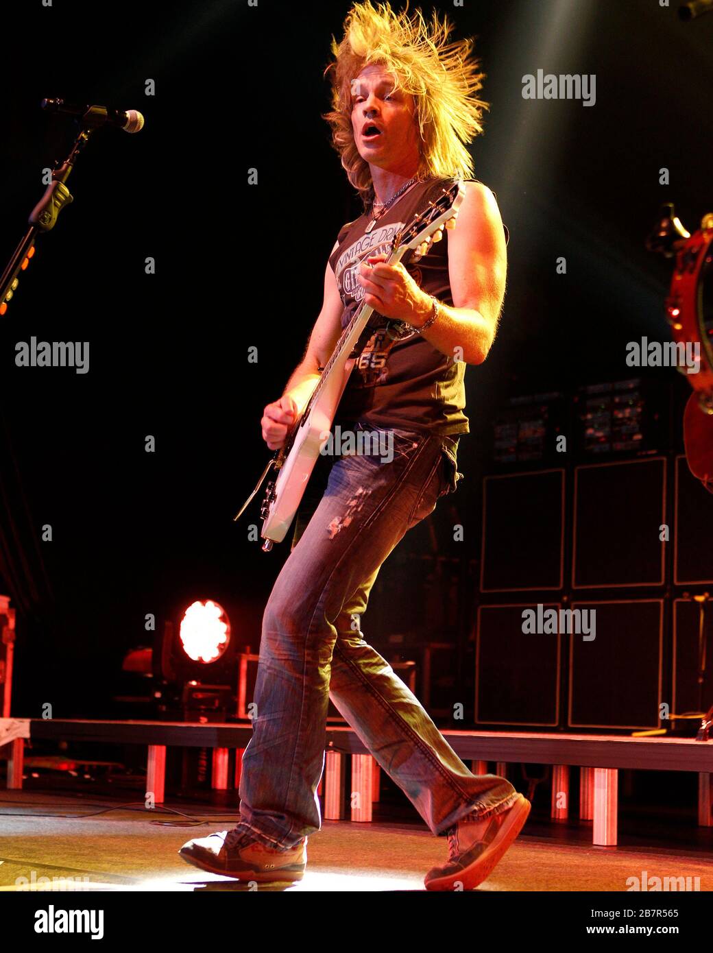 Boston,with a current line-up consisting of founder Tom Scholz, along ...