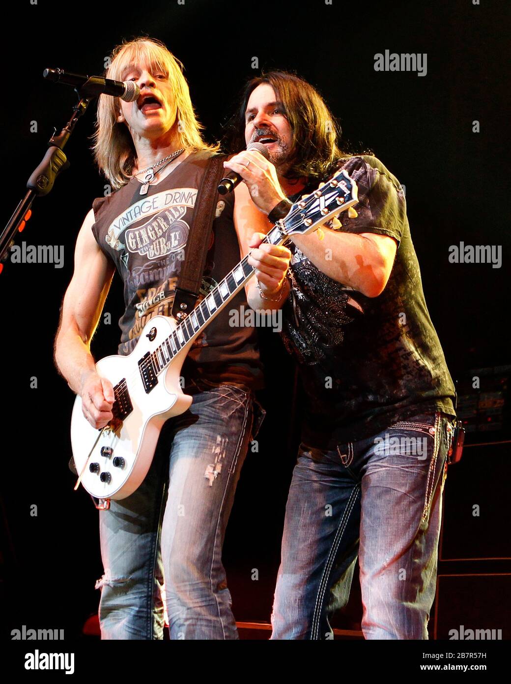 Boston,with a current line-up consisting of founder Tom Scholz, along ...
