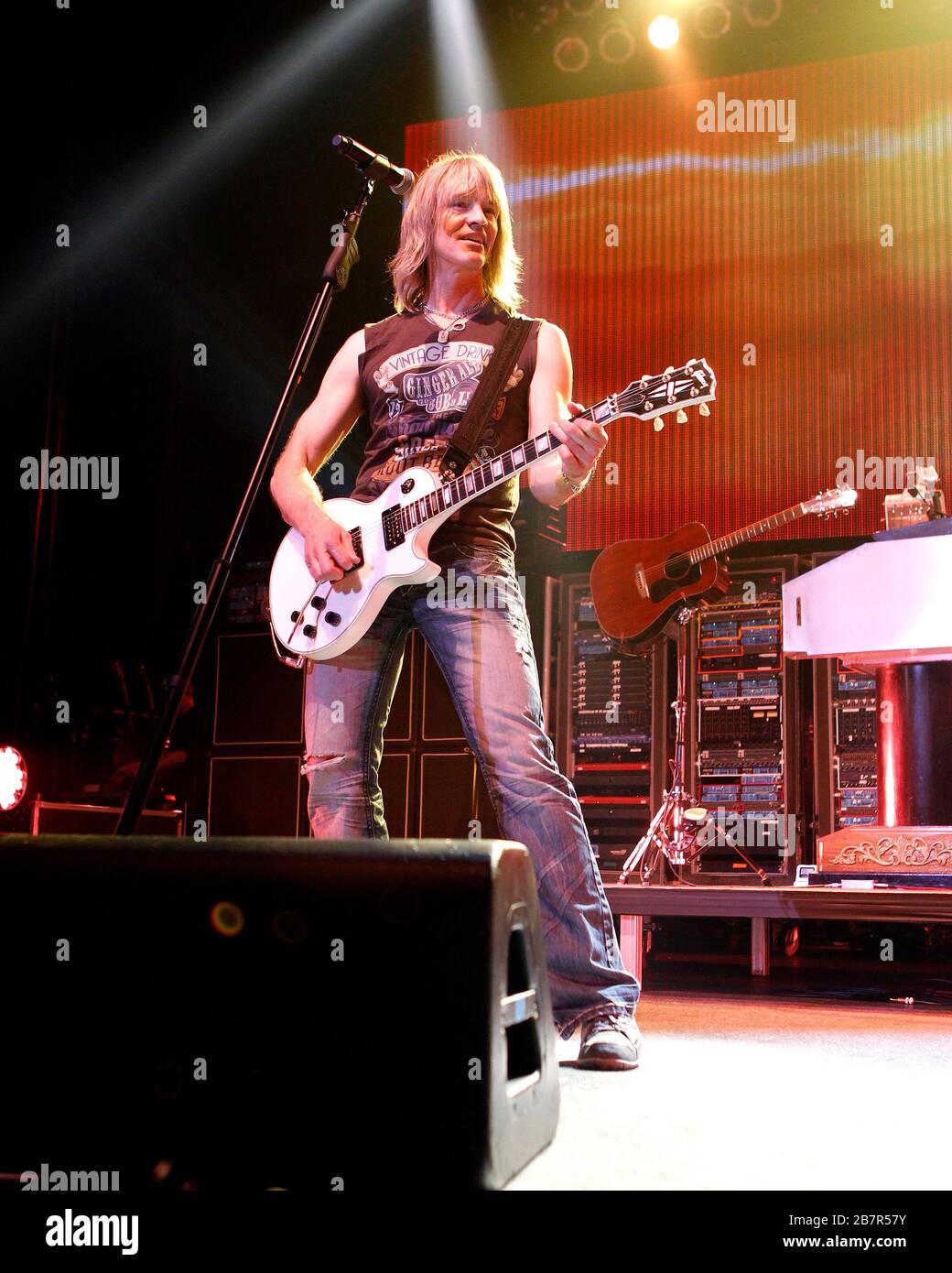 Boston,with a current line-up consisting of founder Tom Scholz, along ...