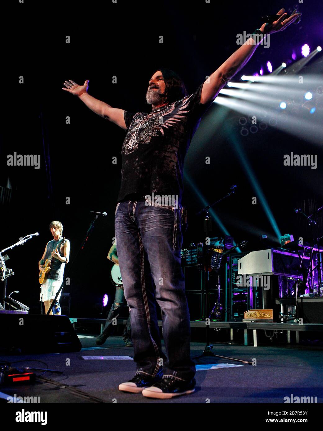 Boston,with a current line-up consisting of founder Tom Scholz, along ...