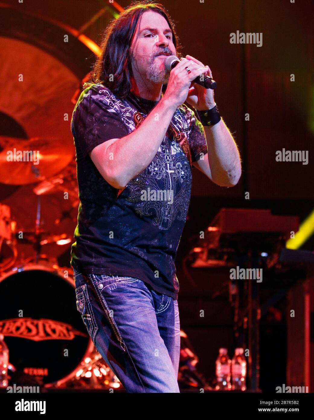 Boston,with a current line-up consisting of founder Tom Scholz, along ...