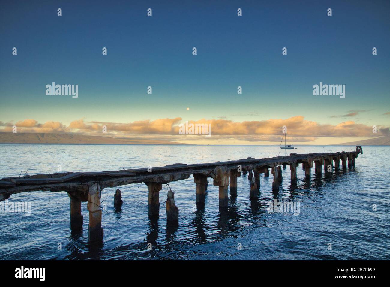 Lahaina pier hi-res stock photography and images - Alamy