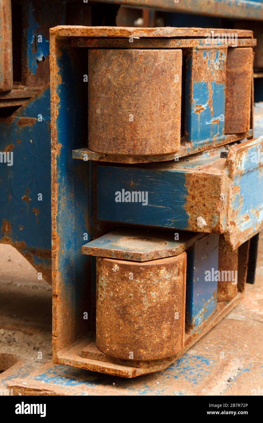 Metal rollers hi-res stock photography and images - Alamy