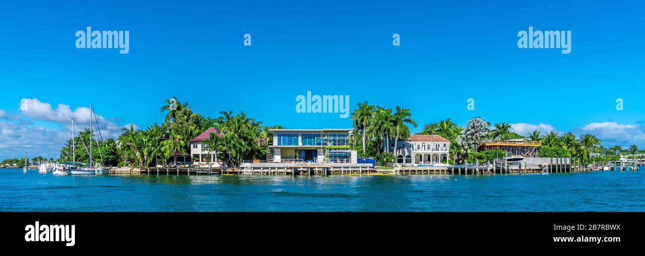 Luxury water front mansions in Miami, Florida Stock Photo - Alamy