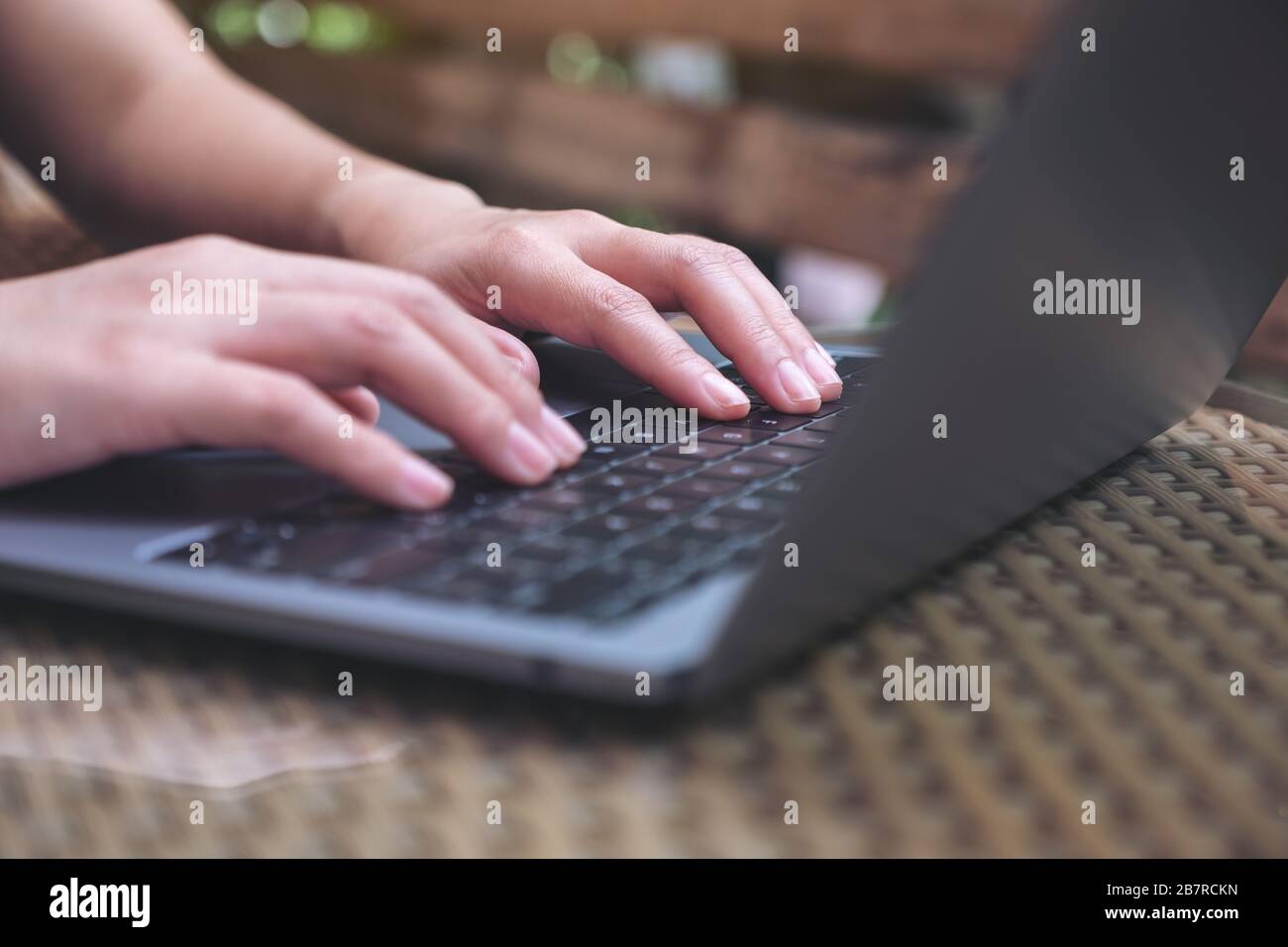 Career woman using computer keyboard hi-res stock photography and ...