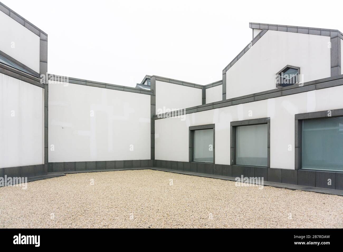 Suzhou museum scenery,designed by I M Pei Stock Photo - Alamy