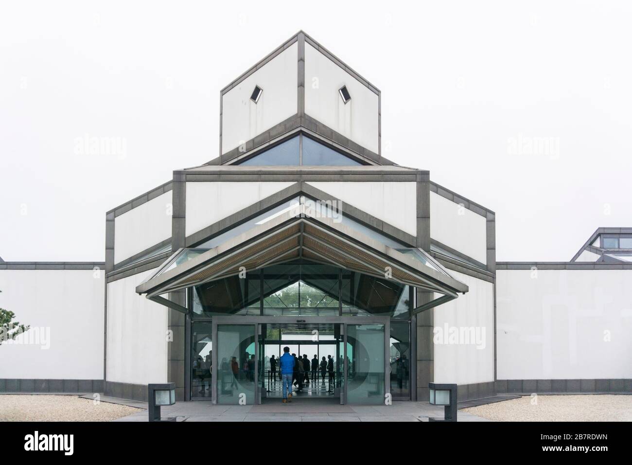 Suzhou museum scenery,designed by I M Pei Stock Photo - Alamy