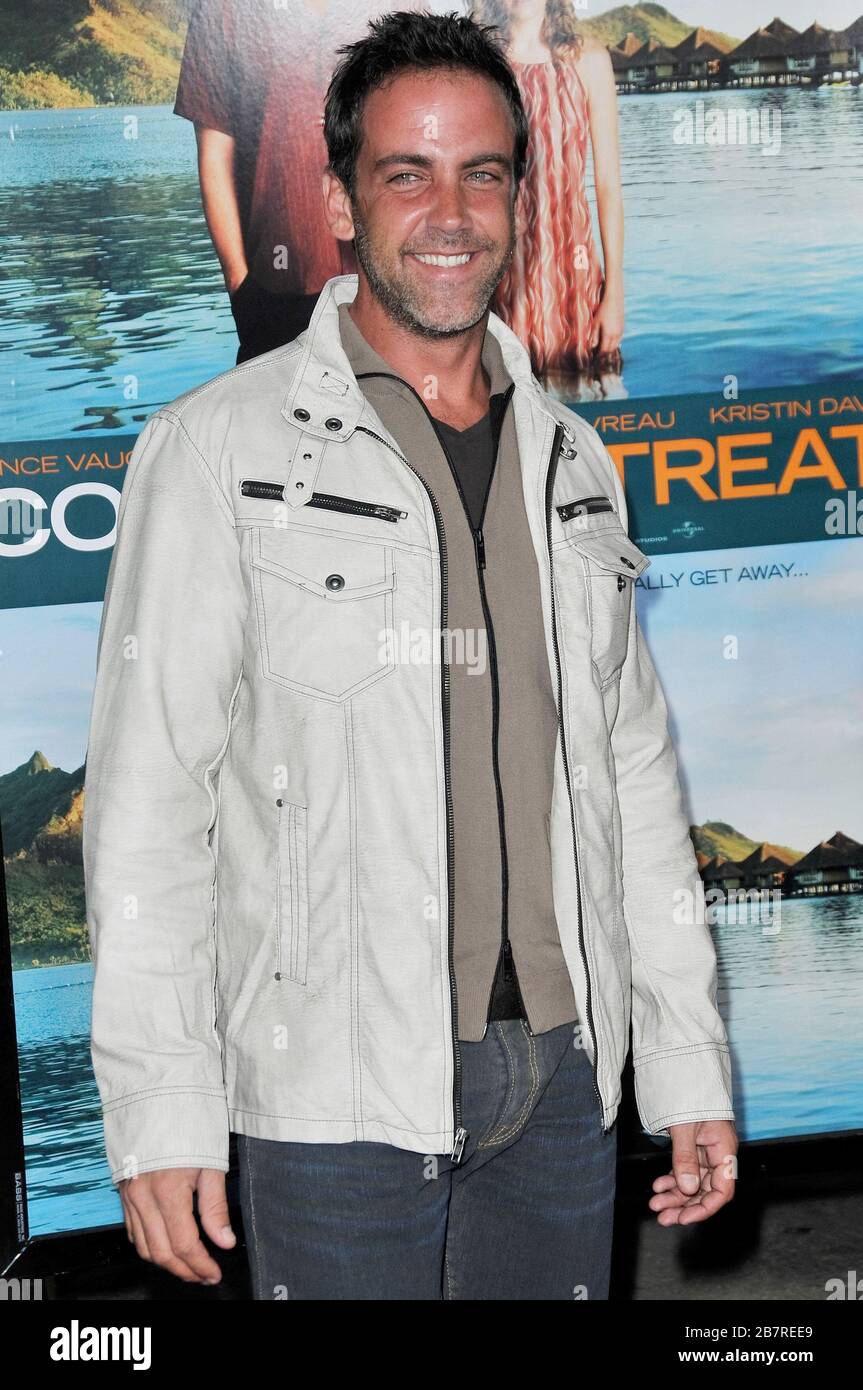 Carlos Ponce at the Los Angeles Premiere of "Couples Retreat" held at ...