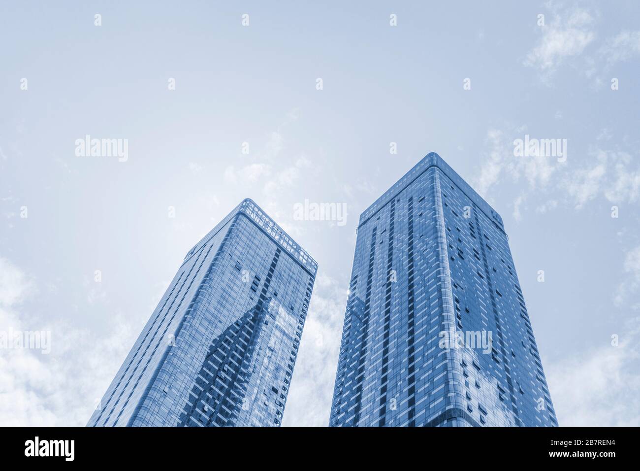 Apartment apartments skyscraper skyscrapers housing house home hi-res ...