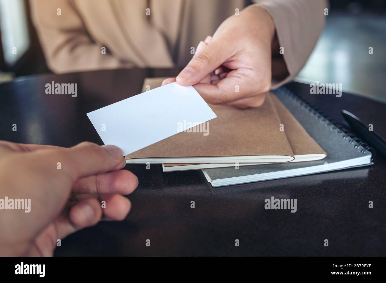 Exchange business card hi-res stock photography and images - Alamy