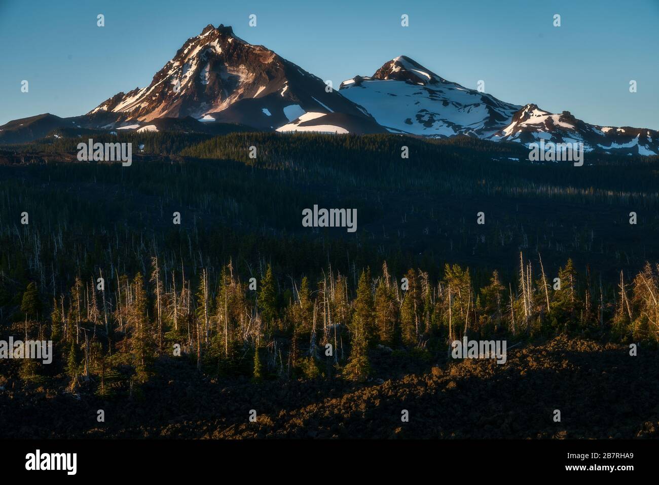 Mountain in Oregon Stock Photo - Alamy