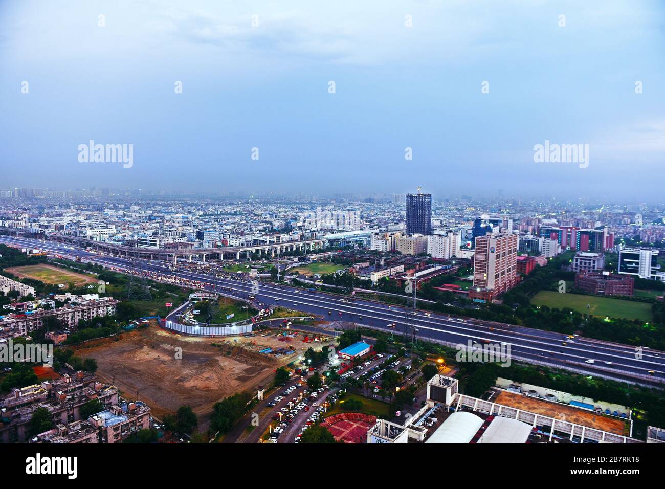 Noida skyline hi-res stock photography and images - Alamy