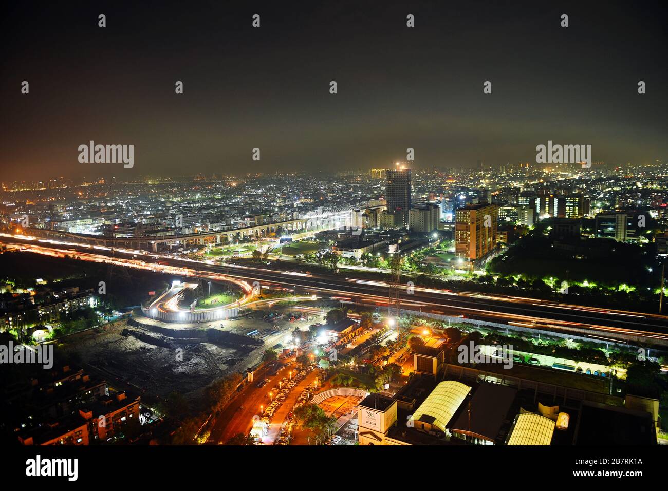 Downtown timelapse hi-res stock photography and images - Alamy