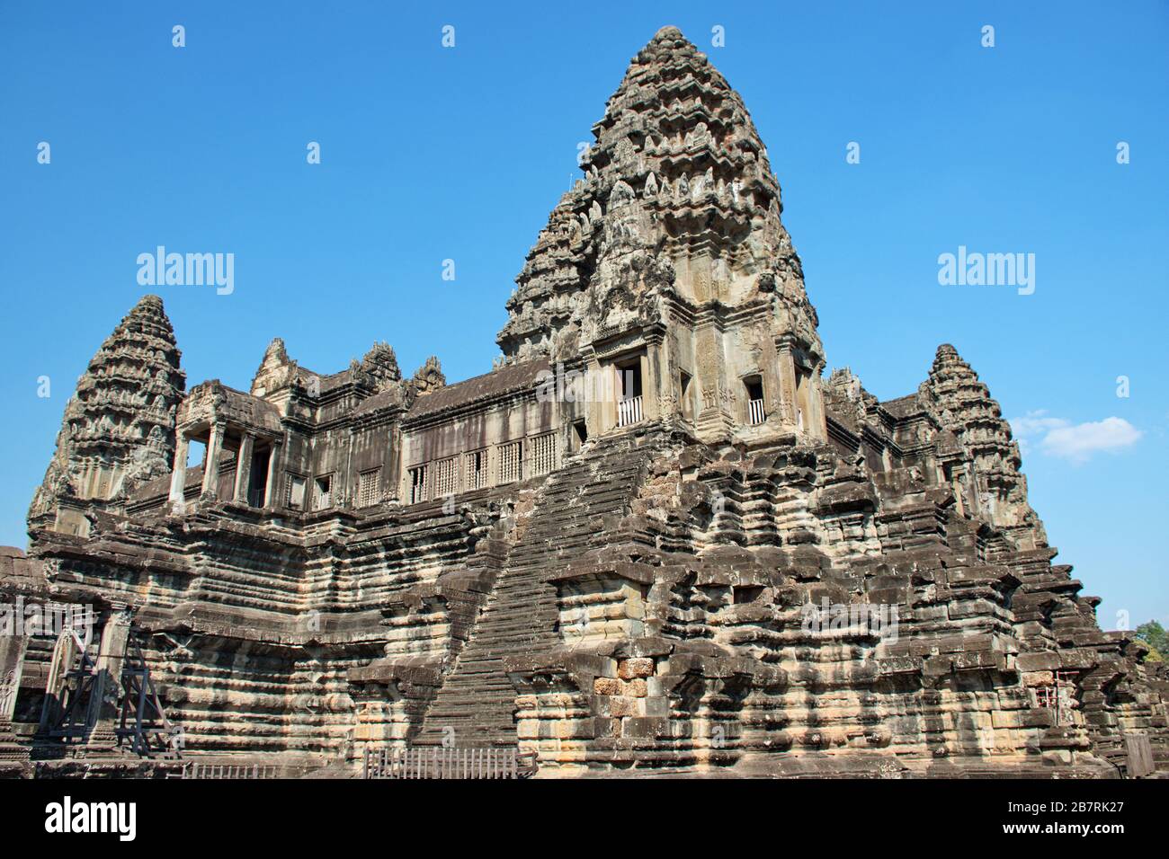 Closeup shot famous wat hi-res stock photography and images - Alamy