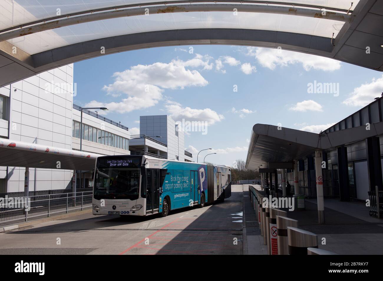 Bus terminal design hi-res stock photography and images - Alamy