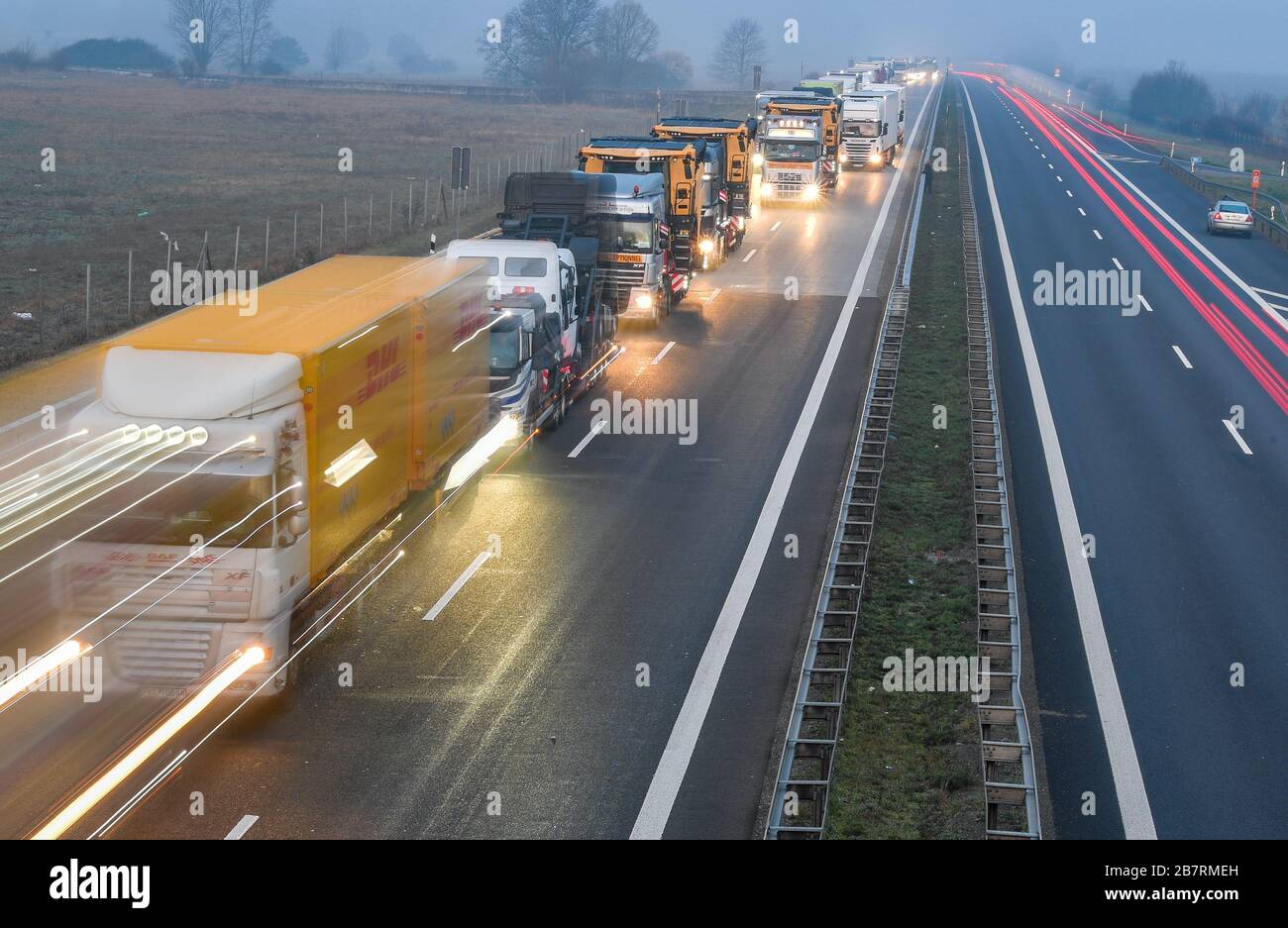 Trade border controls hi-res stock photography and images - Alamy