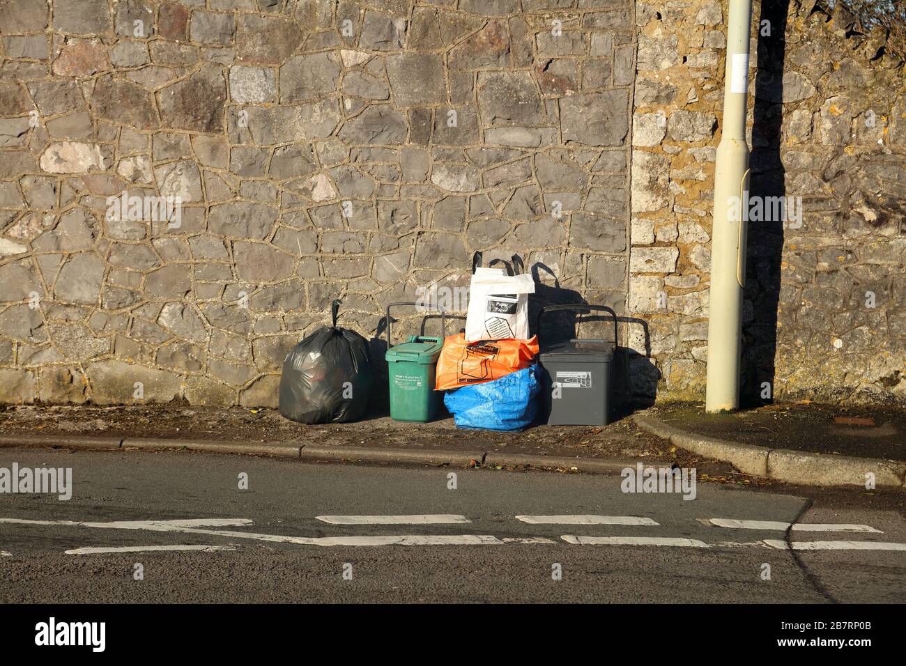 Garbage collections hi-res stock photography and images - Alamy