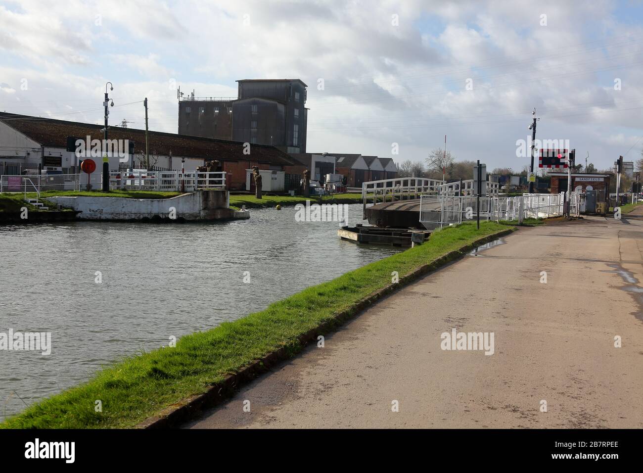 Sandfield road Gloucester and Sharpness waterway swing bridge in ... Sandfield road Gloucester and Sharpness waterway swing bridge in ...