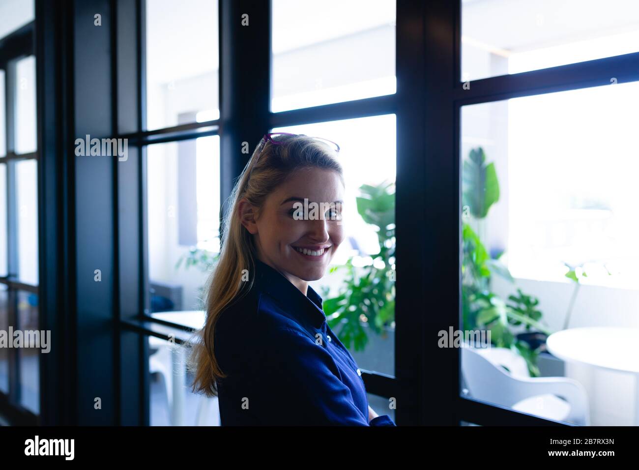 Side view caucasian woman hi-res stock photography and images - Alamy