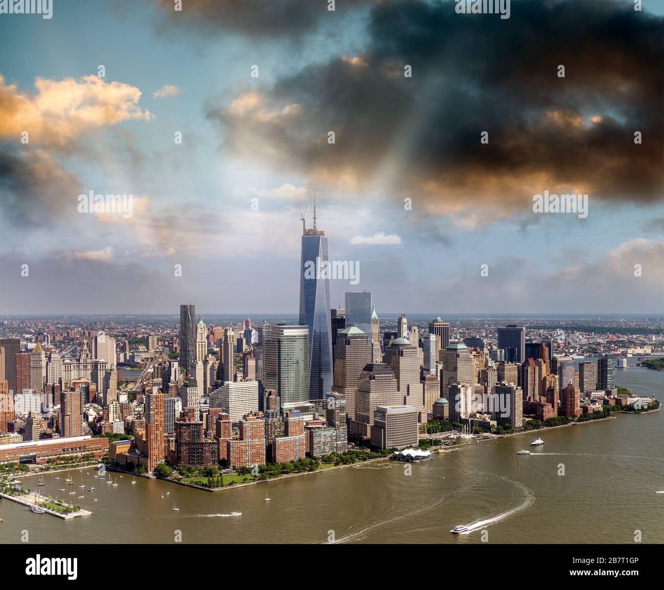 Aerial establishing shot amazing modern hi-res stock photography and ...