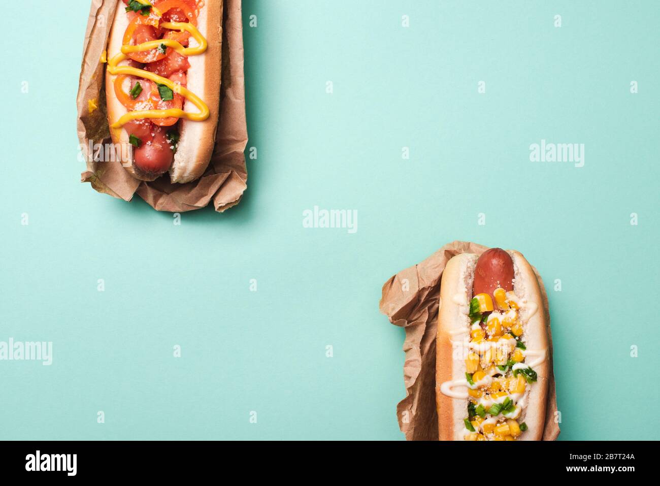 Two hot dogs hi-res stock photography and images - Alamy