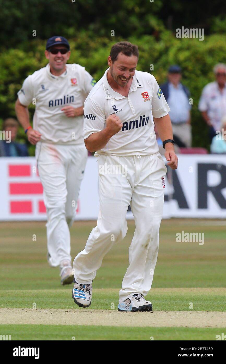 Graham Napier of Essex celebrates taking the wicket of Rob Key Stock ...