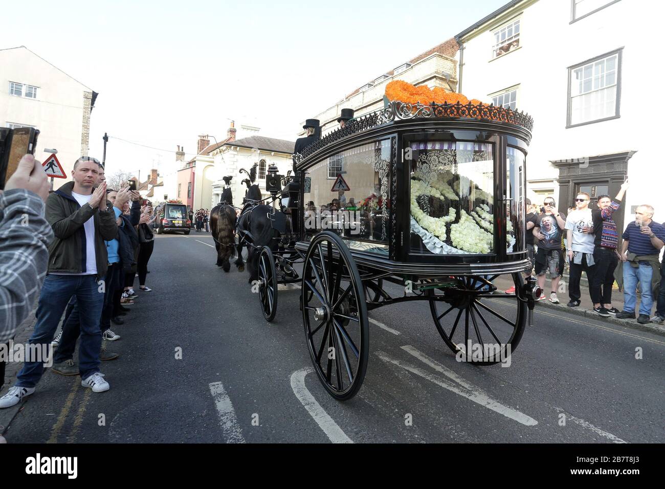 The funeral procession of Prodigy singer Keith Flint Funeral passes ...