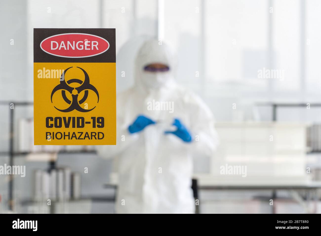 Virus warning hi-res stock photography and images - Alamy