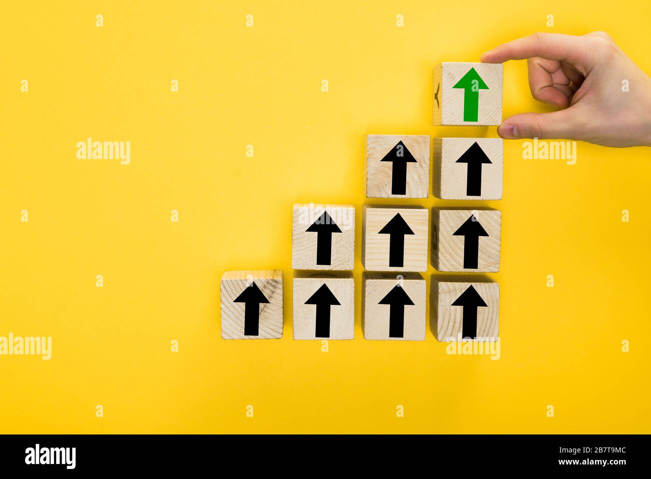 Directional blocks hi-res stock photography and images - Alamy