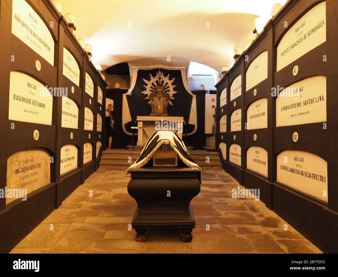 Porto catacombs hi-res stock photography and images - Alamy