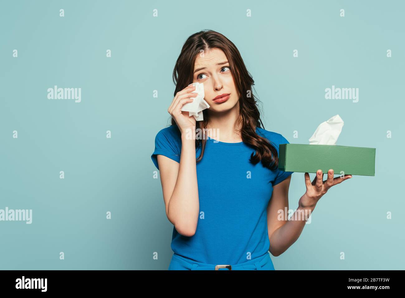 Wiping tears away hi-res stock photography and images - Alamy