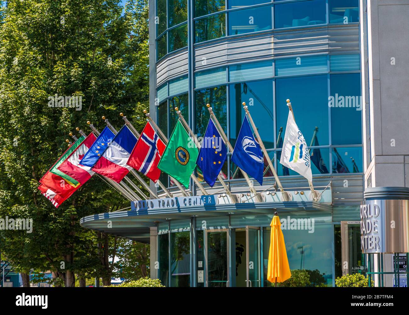 European trade center hi-res stock photography and images - Alamy
