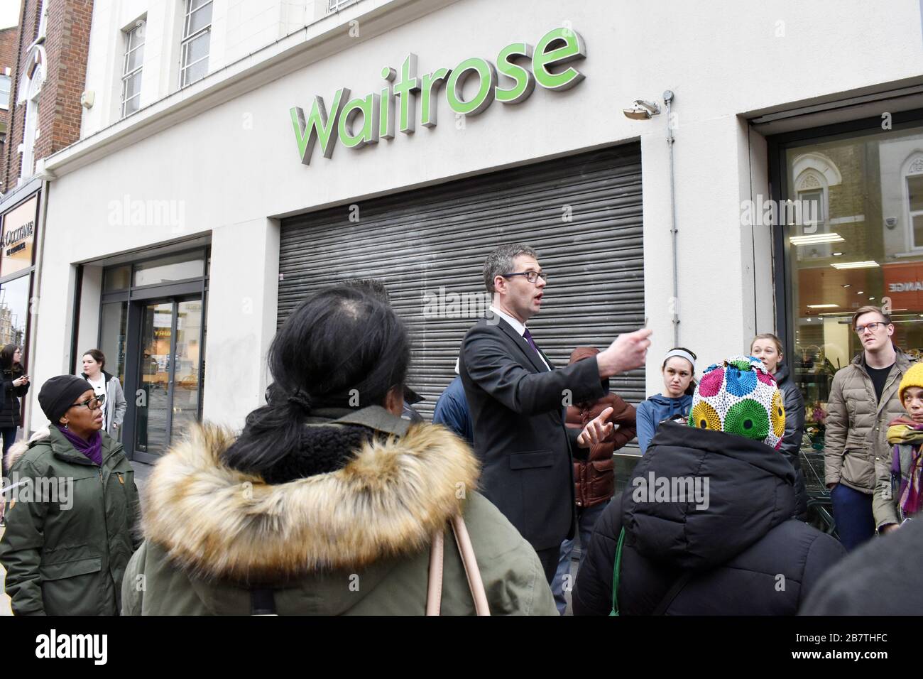 Waitrose paper hi-res stock photography and images - Alamy