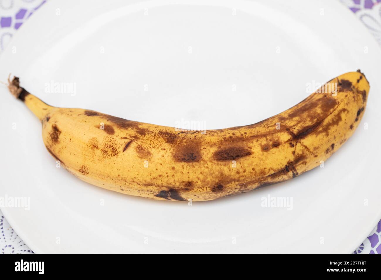 Rotten banana hi-res stock photography and images - Alamy Rotten banana hi-res stock photography and images - Alamy