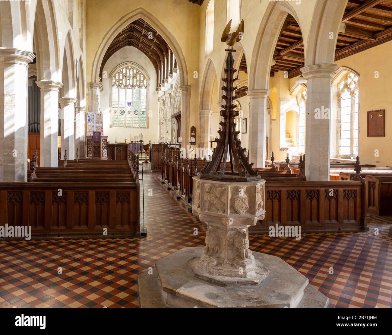 Interior historic village parish church, Wingfield, Suffolk, England ...
