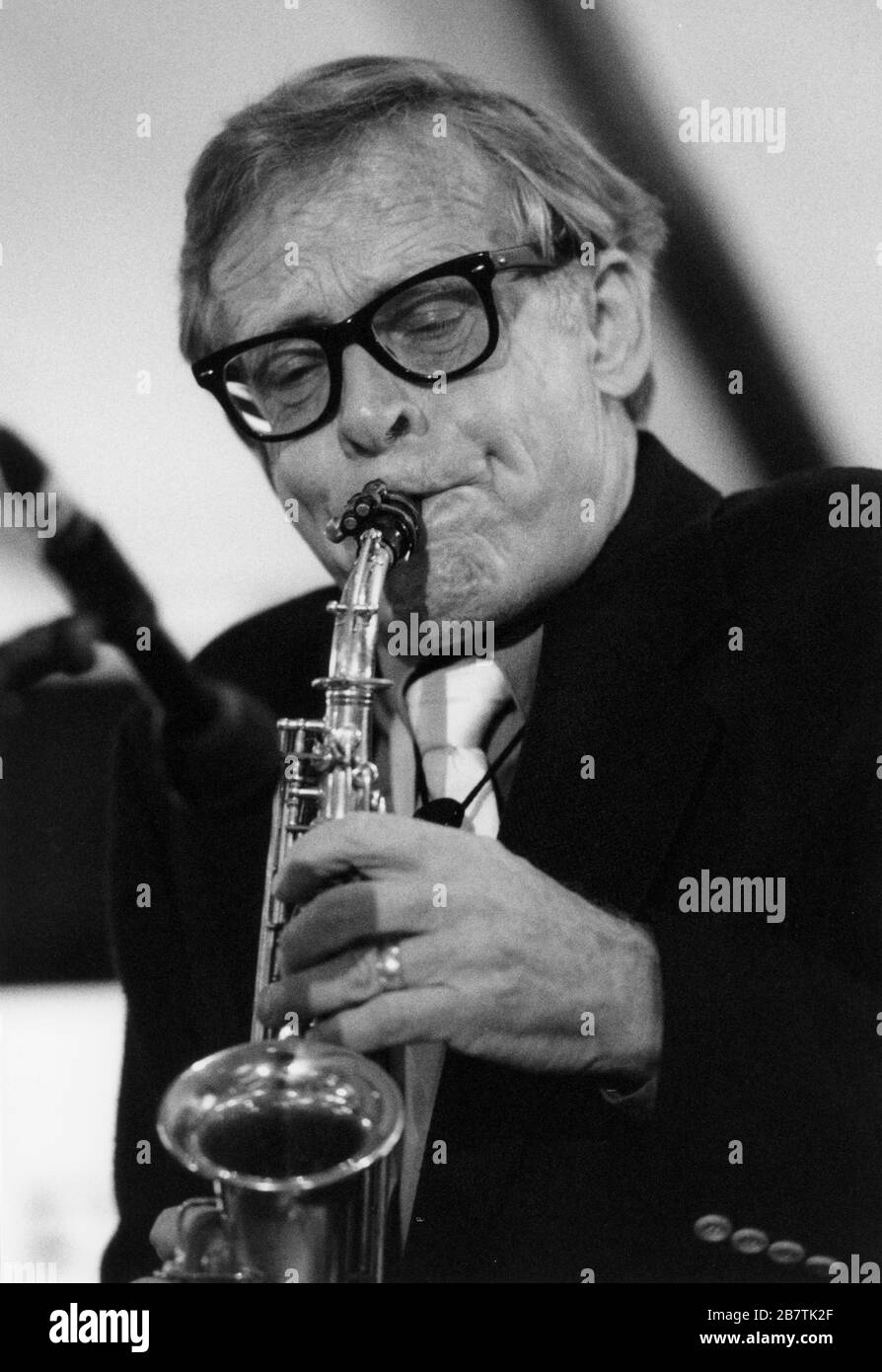 Bob wilber hi-res stock photography and images - Alamy