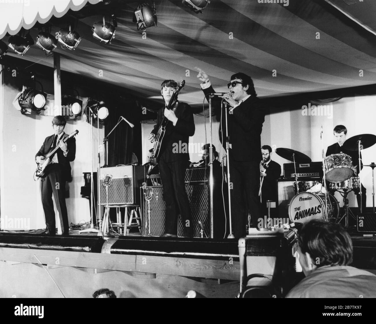 1960s the animals band hi-res stock photography and images - Alamy