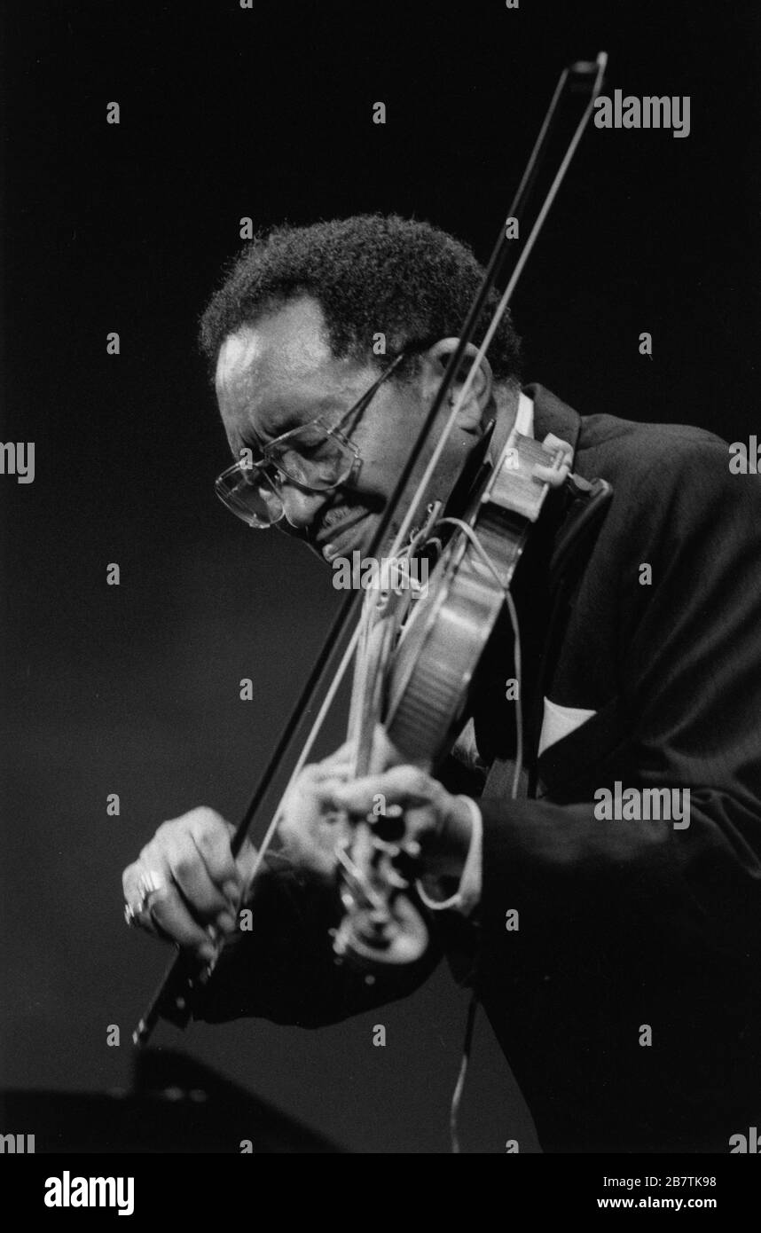 Claude fiddler williams Black and White Stock Photos & Images - Alamy
