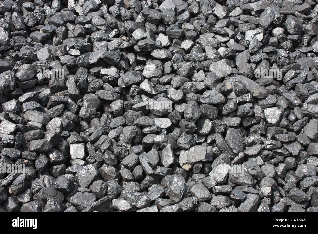 A Pile of Large Lumps of Black Coal Stock Photo - Alamy