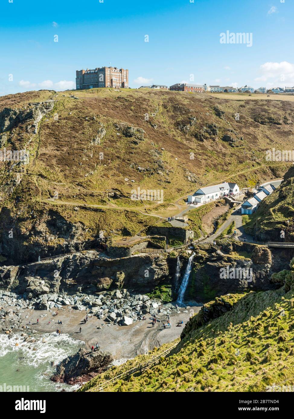 Camelot castle hotel tintagel cornwall hi-res stock photography and ...