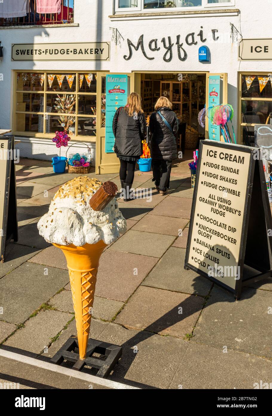 Ice Cream shop in Tintagel, Cornwall, near to the tourist attraction ...