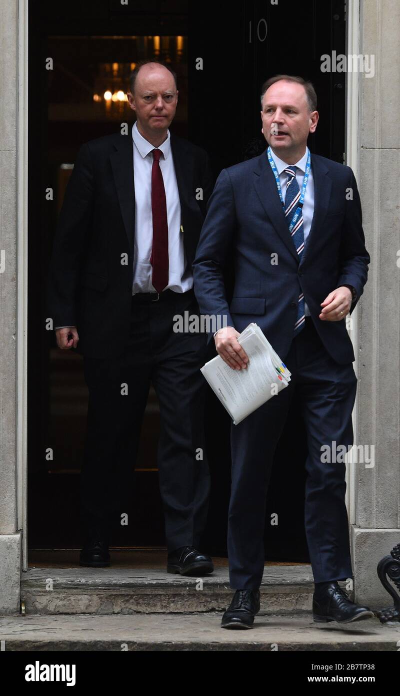 England chris whitty hi-res stock photography and images - Alamy