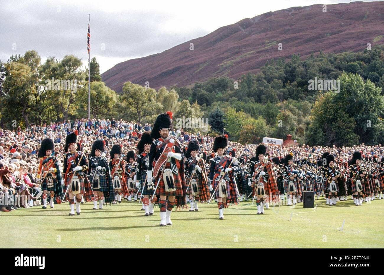 Braemar highland games hi-res stock photography and images - Alamy