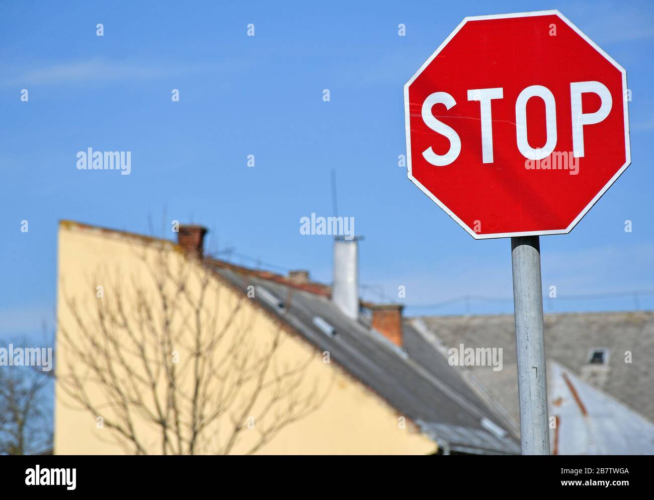 Pole sign metal red building hi-res stock photography and images - Alamy