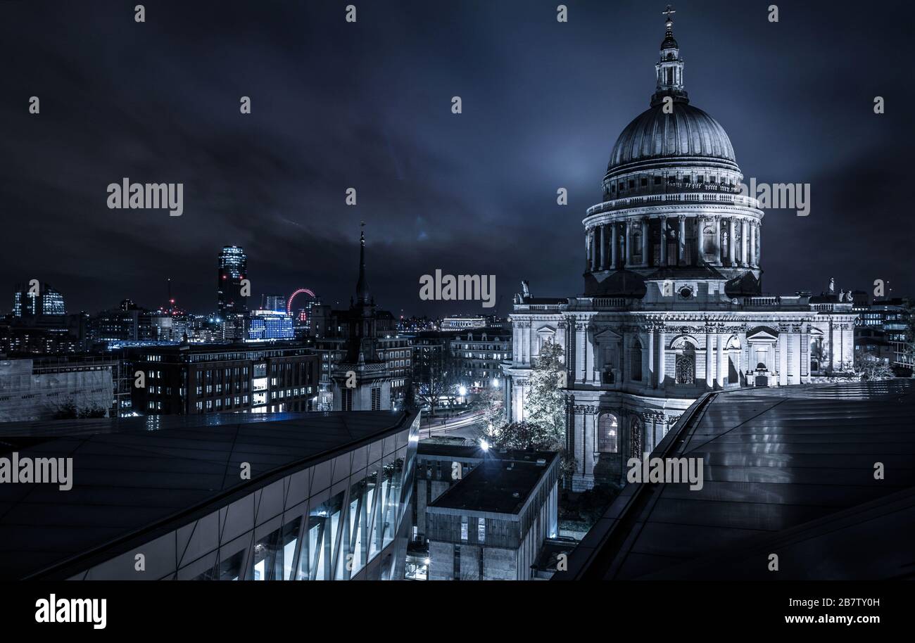 London skyline night from roof hi-res stock photography and images - Alamy