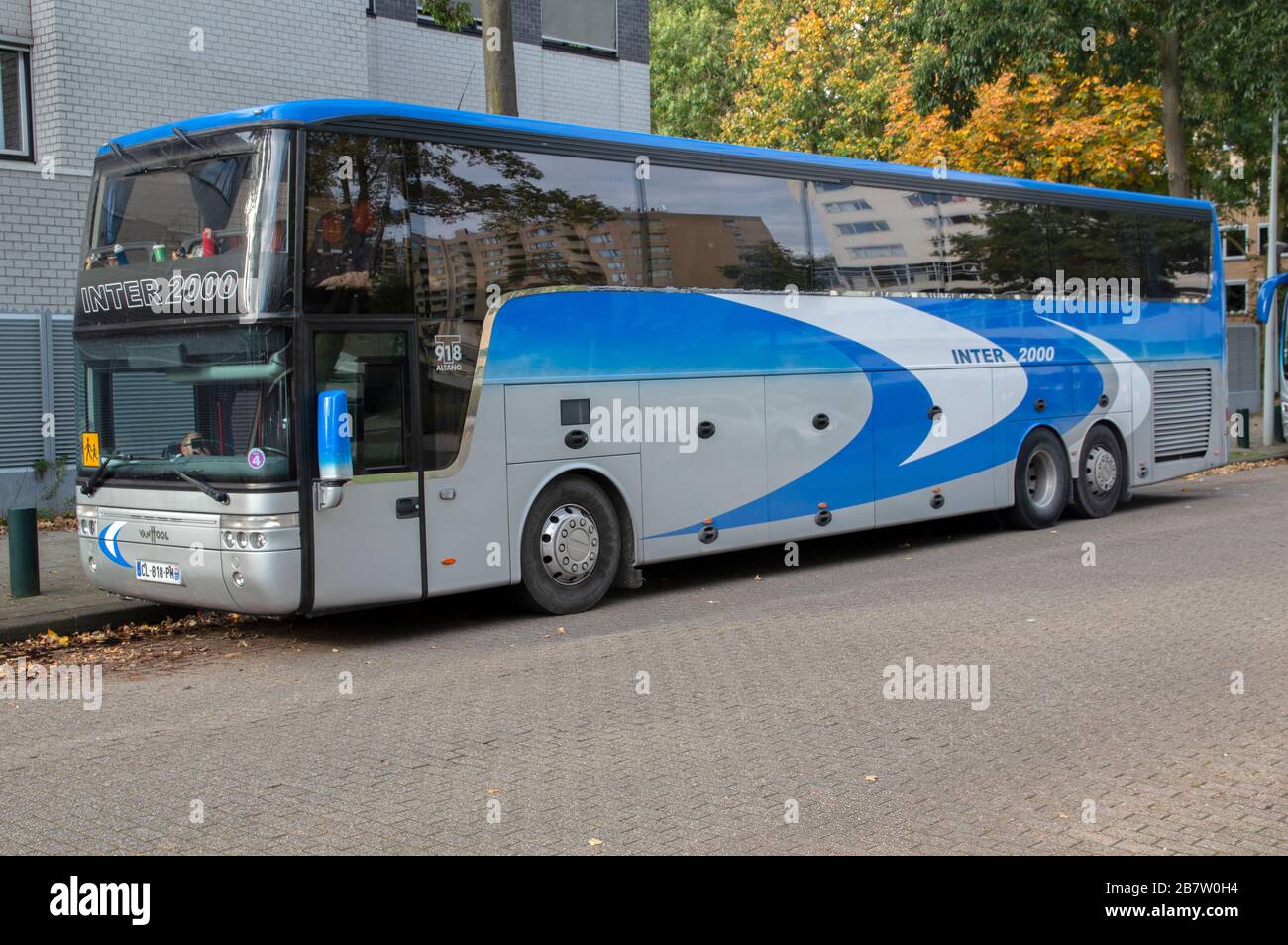 2000 bus hi-res stock photography and images - Alamy