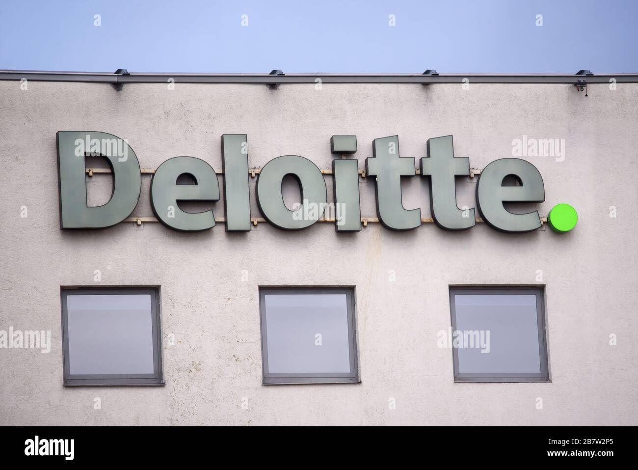 Deloitte company logo hi-res stock photography and images - Alamy
