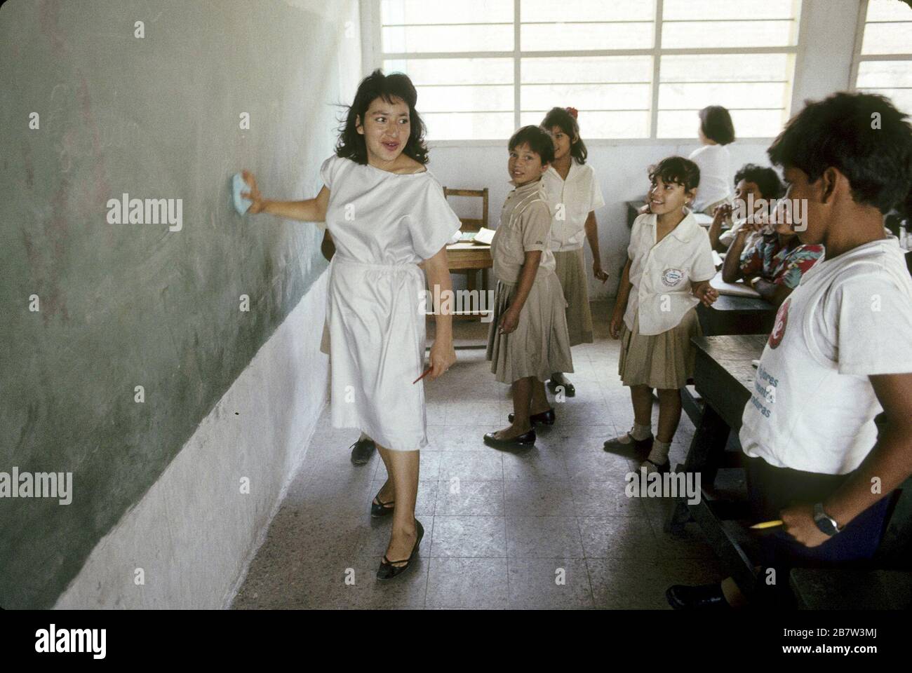 Honduran school students hi-res stock photography and images - Alamy