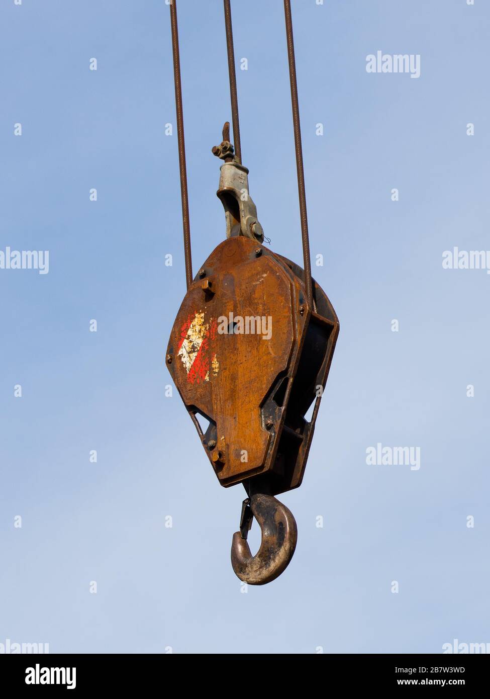 Lifting hook on a crane, Dusseldorf, Germany Stock Photo - Alamy