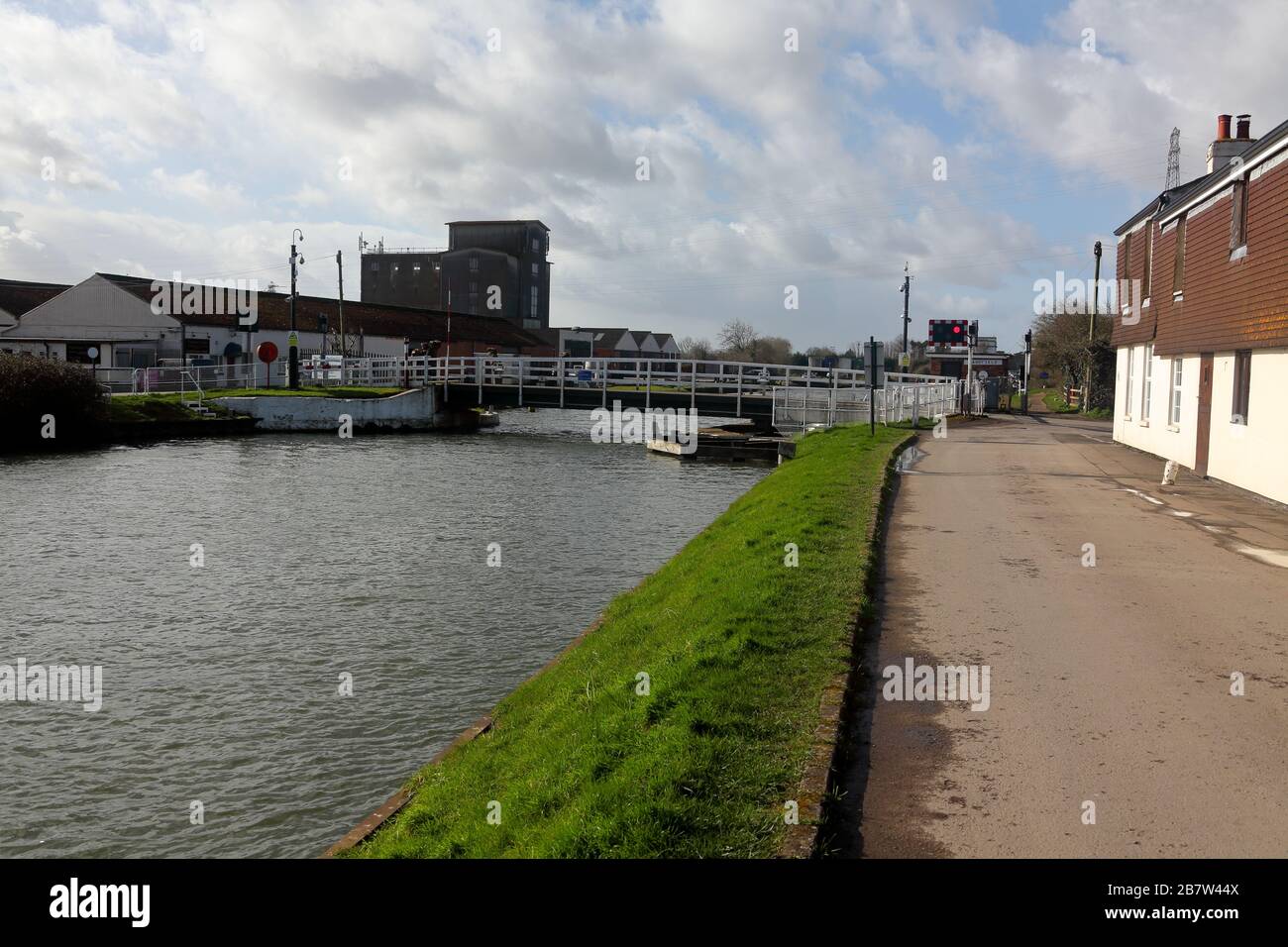 Sandfield road Gloucester and Sharpness waterway swing bridge in ... Sandfield road Gloucester and Sharpness waterway swing bridge in ...